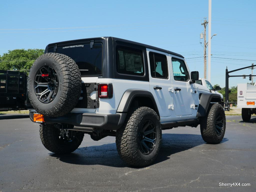 Lifted 2021 Jeep Wrangler - Rocky Ridge Trucks K2 | 30572T - Sherry 4x4