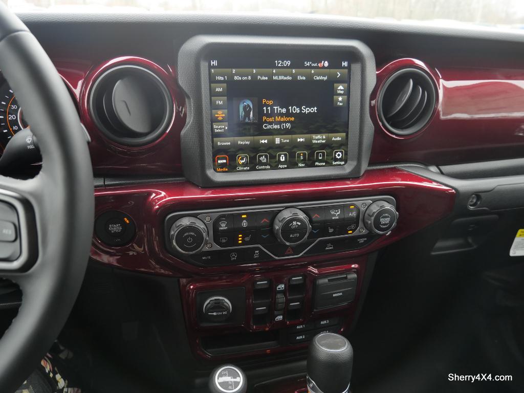 Lifted 2022 Jeep Gladiator - SCA Performance Black Widow | 30768T ...