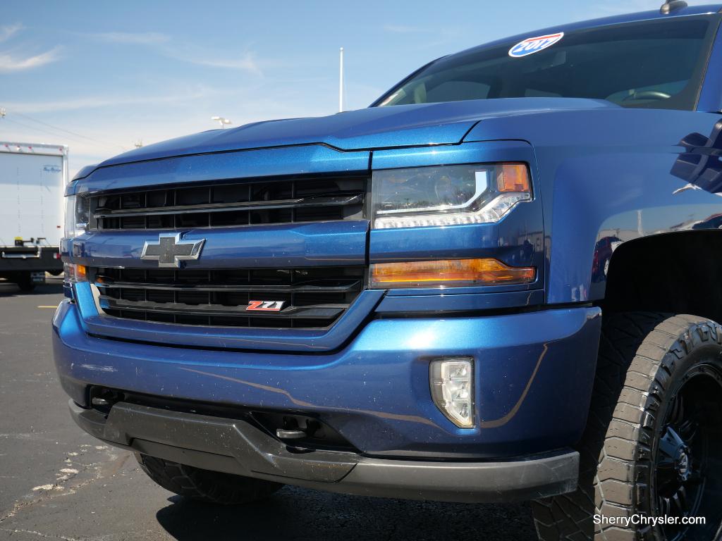 Lifted 2017 Chevrolet Silverado 1500 LT | 30726AT - Sherry 4x4