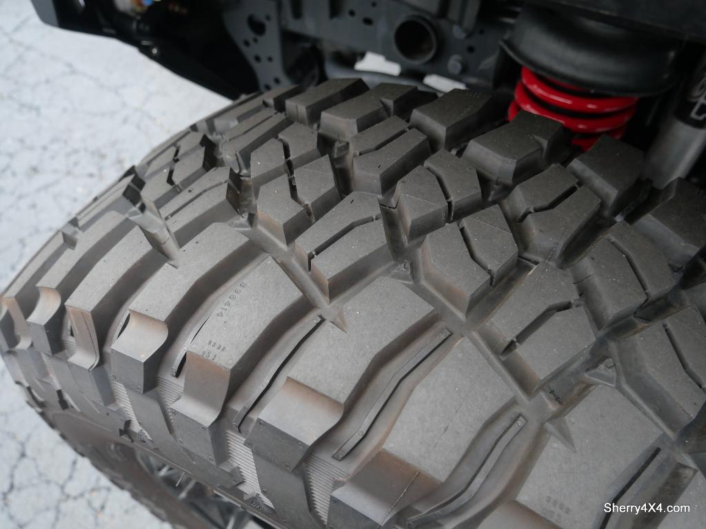 Lifted 2022 Jeep Gladiator - SCA Performance Black Widow | 30717T ...